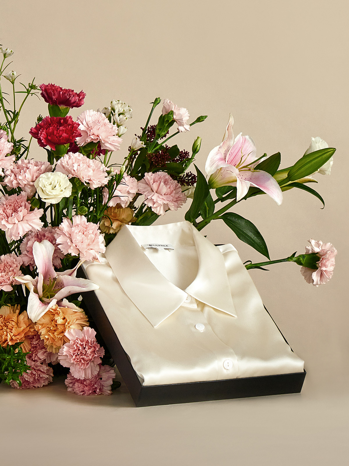 Luxurious Silk Pillowcases, Bedding, Sleepwear & Fashion Clothes| LILYSILK